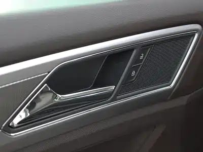 途昂 2017款 530 V6 四驱豪华版 大众 8/37张图片大全_汽车座椅图库-汽车之家