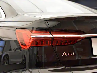 奥迪A6L 2021款 55 TFSI quattro 旗舰动感型 奥迪 33/48张图片大全_汽车细节图库-汽车之家