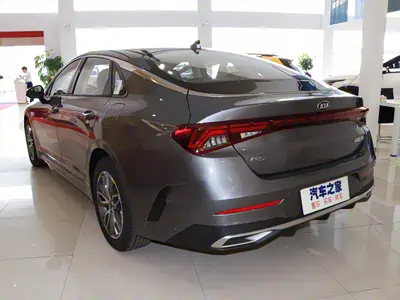 起亚K5 2020款 270T CVVD 时尚版 起亚 5/7张图片大全_汽车外观图库_星际灰-汽车之家