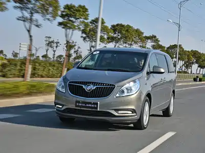 别克GL8 2017款 25S 尊贵型 国V 别克 1/5张图片大全_汽车评测图库-汽车之家