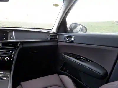 起亚K5 2016款 2.0T 自动PRM 起亚 4/71张图片大全_汽车内饰图库-汽车之家