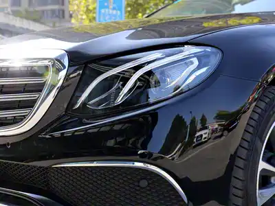 奔驰E级 2019款 E 200 L 4MATIC 奔驰 4/18张图片大全_汽车细节图库-汽车之家