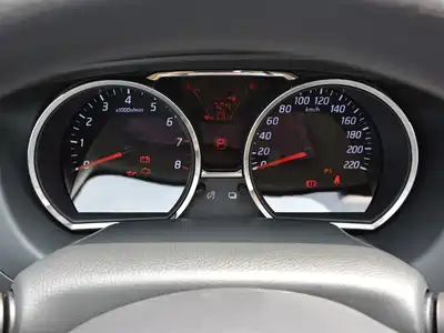 骊威 2015款 1.6XE 手动舒适互联版 日产 7/15张图片大全_汽车内饰图库-汽车之家