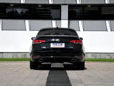 众泰Z700 2018款 Z700H 1.8T DCT旗舰型 众泰 6/14张图片大全_汽车外观图库-汽车之家