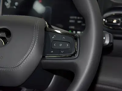 蔚来EC6 2020款 605KM 运动版 蔚来 8/40张图片大全_汽车内饰图库-汽车之家