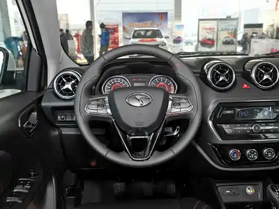 东南DX3 2018款 1.5L 手动豪华型 东南 2/25张图片大全_汽车内饰图库-汽车之家