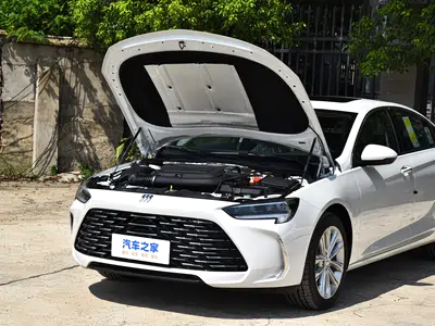 君威 2024款 28T 纵享版 别克 54/137张图片大全_汽车细节图库-汽车之家