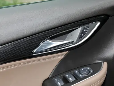 昂科威Plus 2022款 昂科威Plus 652T 五座豪华型 别克 8/98张图片大全_汽车座椅图库-汽车之家