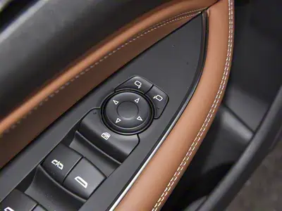 君威 2022款 552T 智享型 别克 5/54张图片大全_汽车座椅图库-汽车之家