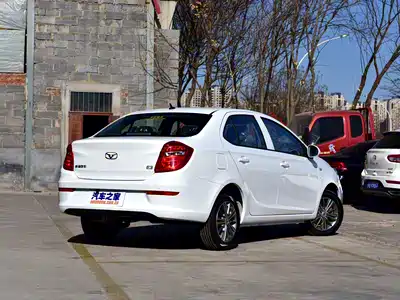 凯翼E3 2018款 1.5L 手动尊贵型 凯翼 6/7张图片大全_汽车外观图库-汽车之家