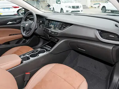 君威 2023款 552T 智享型 别克 54/58张图片大全_汽车内饰图库-汽车之家