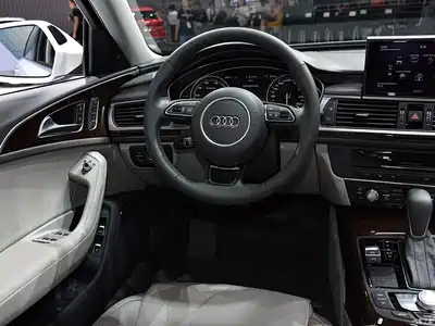 奥迪A6L新能源 2018款 40 e-tron 奥迪 2/25张图片大全_汽车内饰图库-汽车之家