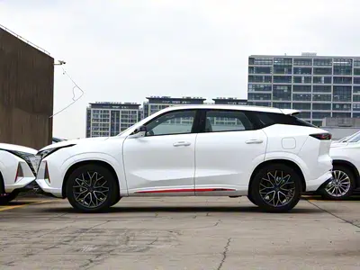 长安欧尚Z6 2023款 蓝鲸 2.0T 自动智远型 长安欧尚 33/36张图片大全_汽车外观图库-汽车之家