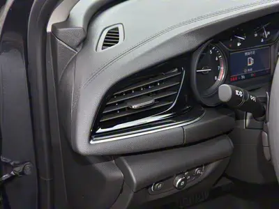 君威 2022款 652T 智享型 别克 6/48张图片大全_汽车内饰图库-汽车之家