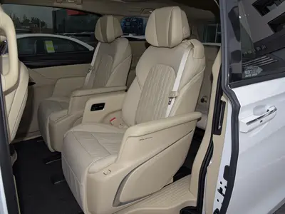 别克GL8 2022款 ES陆尊 653T 智慧豪华型 别克 20/63张图片大全_汽车座椅图库-汽车之家