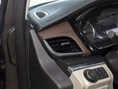 别克GL8 2020款 陆上公务舱 652T 豪华型 别克 6/38张图片大全_汽车内饰图库-汽车之家