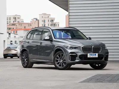 宝马X5 2022款 改款 xDrive 30Li 尊享型M运动套装 宝马 3/14张图片大全_汽车外观图库-汽车之家