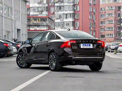 沃尔沃S60 2019款 S60L T5 智远版 沃尔沃 5/7张图片大全_汽车外观图库-汽车之家