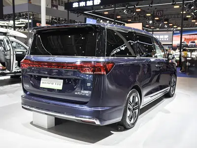 瑞风RF8 PHEV 2025款 尊御版 江淮瑞风 7/8张图片大全_汽车外观图库-汽车之家