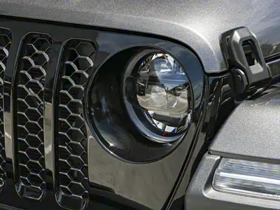 角斗士 2025款 3.6L 侏罗纪世界探索版 Jeep 18/58张图片大全_汽车细节图库-汽车之家