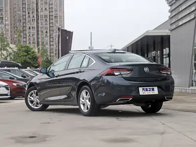 君威 2020款 552T 精英型 别克 12/34张图片大全_汽车外观图库-汽车之家