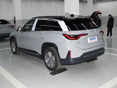 蔚来ES6 2020款 600KM 运动版 蔚来 5/7张图片大全_汽车外观图库-汽车之家