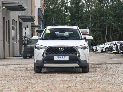 卡罗拉锐放 2023款 2.0L CARE版 丰田 2/14张图片大全_汽车外观图库-汽车之家