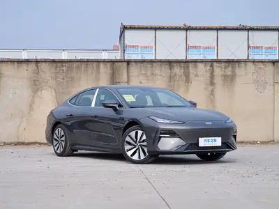 银河E8 2024款 550km 后驱MAX 吉利银河 39/50张图片大全_汽车外观图库-汽车之家