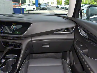 昂科威Plus 2022款 改款 昂科威Plus 552T 五座豪华型 别克 4/53张图片大全_汽车内饰图库-汽车之家