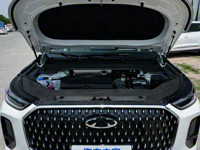 瑞虎8L 2025款 2.0T 两驱长虹版 5座 奇瑞 263/335张图片大全_汽车细节图库-汽车之家