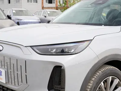 风云T9 2025款 120 长续航版尊荣型 7座 三元锂 奇瑞风云 16/60张图片大全_汽车细节图库-汽车之家