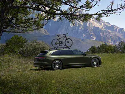 享界S9T 2025款 纯电 后驱Max 享界 3/15张图片大全_汽车官图图库-汽车之家