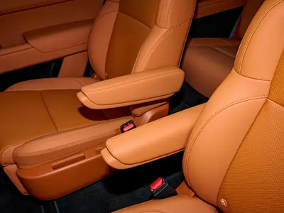 理想L9 2025款 Pro 智能焕新版 理想汽车 31/62张图片大全_汽车座椅图库-汽车之家