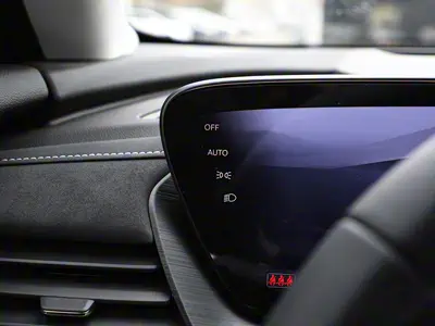 昂科威S 2024款 昂科威S 25T 炫黑风尚版 别克 18/67张图片大全_汽车内饰图库_黑色/银色-汽车之家