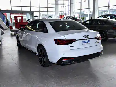 奥迪A4L 2025款 200万辆悦享版 40 TFSI 豪华动感型 B&O 星夜版 奥迪 5/38张图片大全_汽车外观图库-汽车之家
