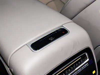 腾势N9 2025款 旗舰型 腾势 251/305张图片大全_汽车座椅图库-汽车之家