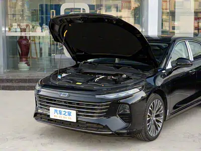 奔腾B70 2024款 龙腾版 1.5T 领创型 奔腾 1/172张图片大全_汽车细节图库-汽车之家