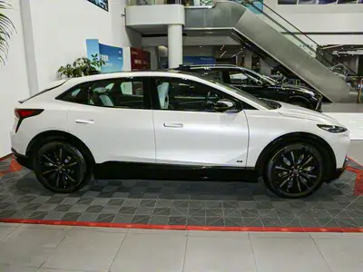 别克E4 2023款 GS长续航四驱版 别克 8/36张图片大全_汽车外观图库-汽车之家