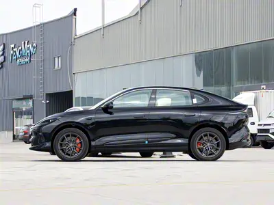 智己LS6 2025款 灵蜥智驾版 智己汽车 26/54张图片大全_汽车外观图库-汽车之家