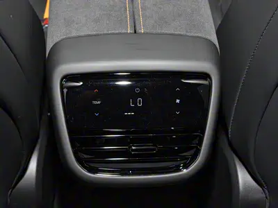 深蓝SL03 2025款 纯电运动型 深蓝汽车 25/56张图片大全_汽车座椅图库-汽车之家