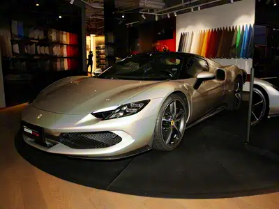 法拉利296 2022款 3.0T V6 GTS 法拉利 1/15张图片大全_汽车外观图库-汽车之家