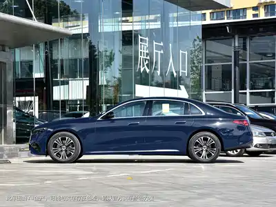 奔驰E级 2025款 E 260 L 运动型 奔驰 4/8张图片大全_汽车外观图库_海岳蓝-汽车之家