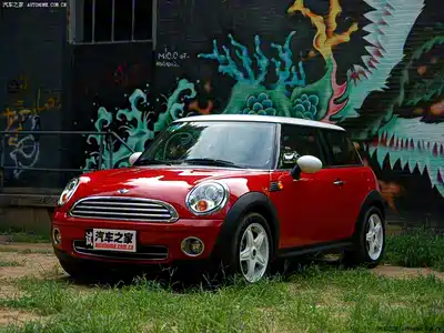 MINI 2007款 1.6L COOPER Excitement MINI 5/33张图片大全_汽车外观图库_辣椒红-汽车之家