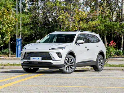 昂科威Plus 2024款 昂科威Plus 28T 两驱尊享版 别克 9/24张图片大全_汽车外观图库-汽车之家