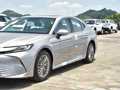 凯美瑞 2024款 2.0GVP 豪华版 丰田 25/220张图片大全_汽车细节图库-汽车之家