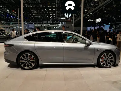 蔚来ET7 2024款 100kWh 行政版 蔚来 6/824张图片大全_汽车车展图库-汽车之家