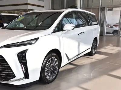 别克GL8 2025款 陆尊 智享版 别克 63/144张图片大全_汽车细节图库-汽车之家