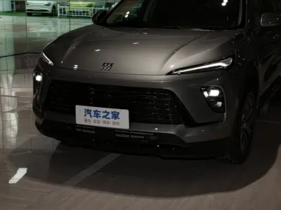 昂科威Plus 2024款 昂科威Plus 28T 两驱尊享版 别克 69/216张图片大全_汽车细节图库-汽车之家