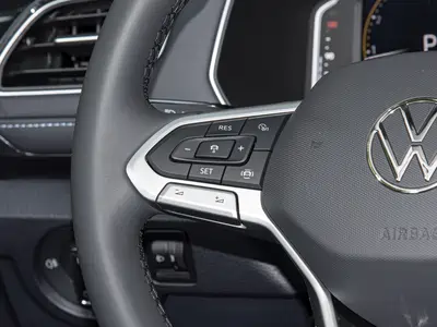 途岳 2026款 新锐 300TSI 锐享版 大众 10/40张图片大全_汽车内饰图库-汽车之家