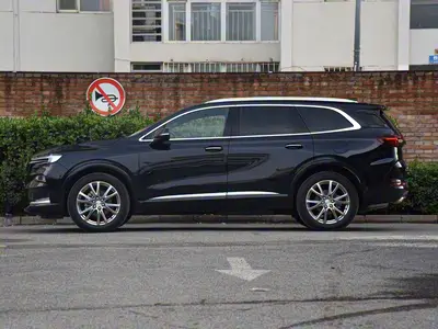 昂科旗 2022款 652T 四驱尊享旗舰型 7座 别克 33/36张图片大全_汽车外观图库-汽车之家